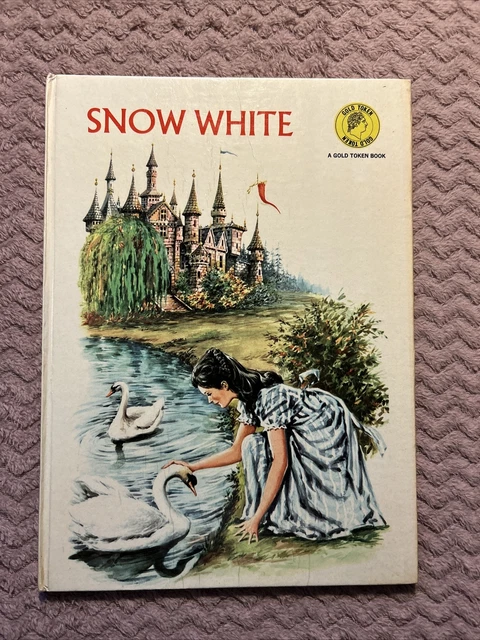 SNOW WHITE: A Gold Token Book by Young World Productions (Hardcover ...