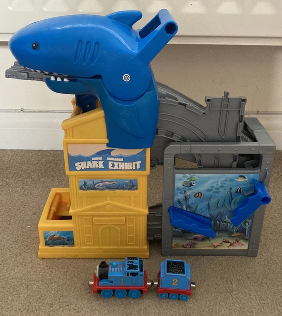 THOMAS & FRIENDS Take N Play Sodor Aquarium Shark Exhibit Play Set With ...