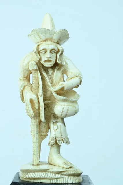 ANCIENNE STATUETTE BOIS sculpté portrait mendiant béquille st Simon ...