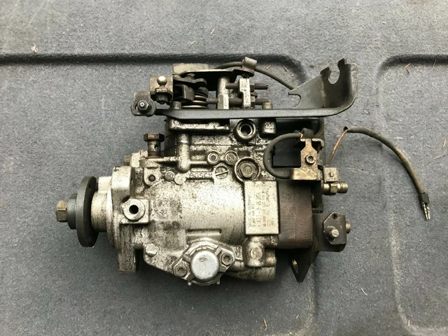 VW TRANSPORTER T4 1.9 TD Fuel Injection Pump 0460494417 028130110R £304 ...