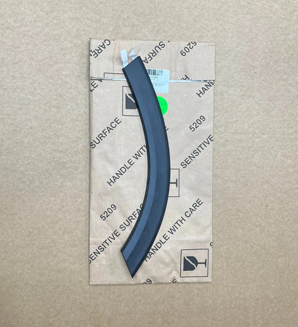 GENUINE SKODA KAROQ Wheel Arch Trim Fender Rear Left 57A8549699B9 $49. ...