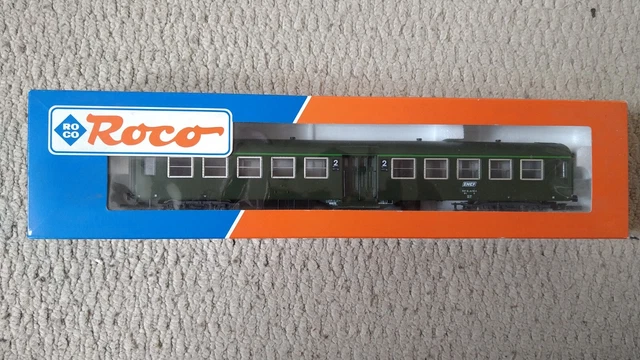 ROCO 44273 HO SNCF Bruhat 2nd Class Local Express Coach Ep4 £55.00 ...