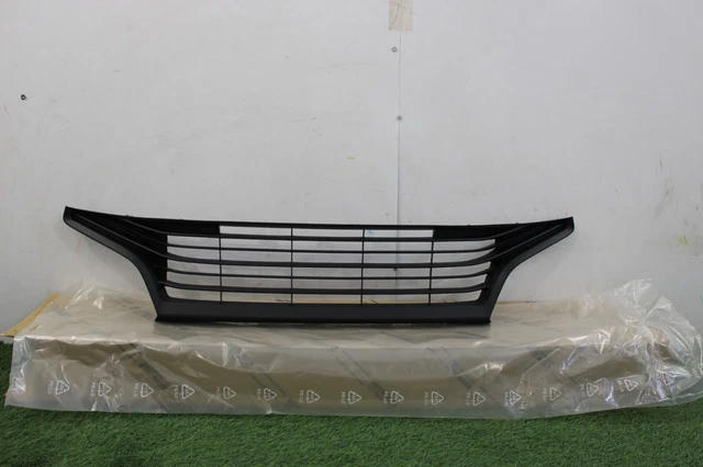GENUINE TOYOTA YARIS 2020 On Front Bumper Lower Grill 53112-K0010 £130. ...