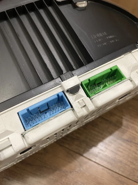 2002-2005 HONDA CIVIC SIR EP3 Cluster Speedometer Manual Trans Unknown ...