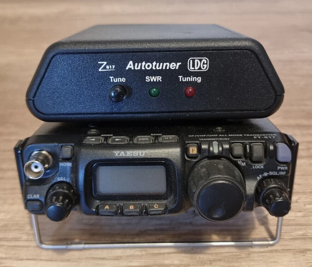 YAESU FT-817 QRP Transceiver mit Z-817 ATU und Zubehör / Handbuch EUR ...