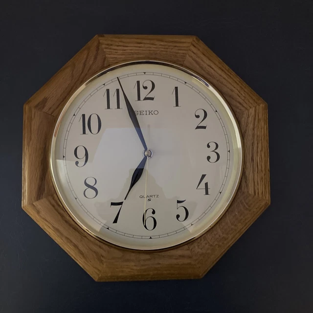 VINTAGE SEIKO OCTAGON Oak Wall Clock Model QXA102BCFA Excellent ...