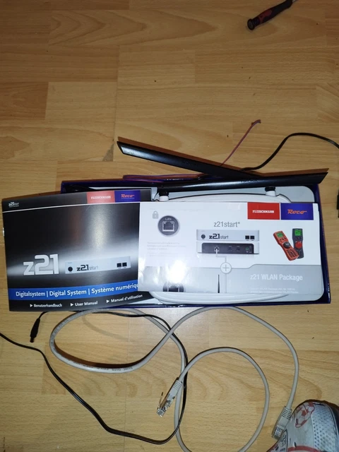 ROCO 10814 Z21 WLAN-Paket Router Schaltnetzteil Freischaltcode EUR 100 ...