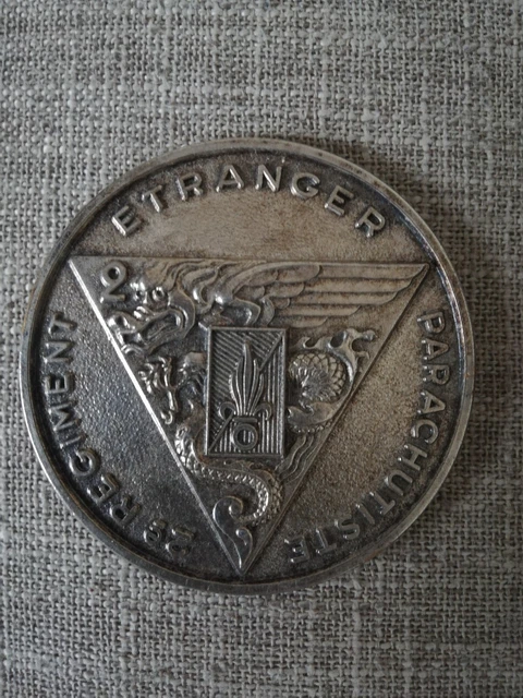INSIGNE LÉGION ÉTRANGÈRE 2ème rep EUR 20,00 - PicClick FR