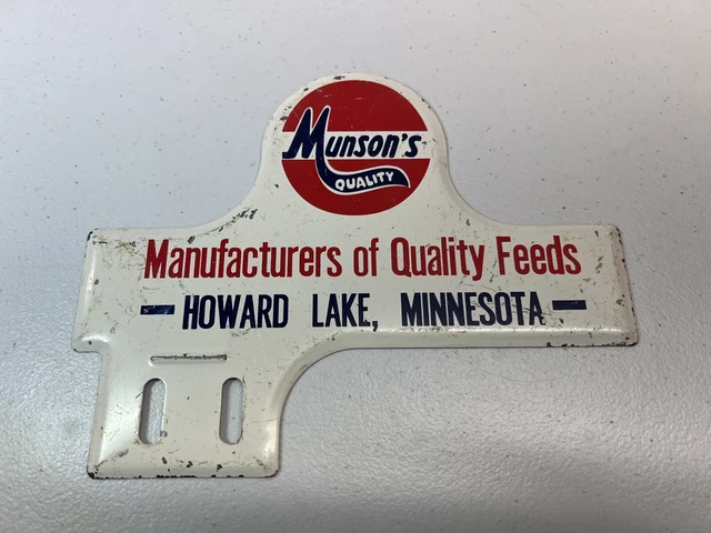 RARE 1950S MUNSON'S FEED CORN PAINTED METAL TOPPER SIGN HOWARD LAKE ...