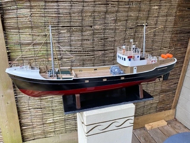 RADIO CONTROLLED FISHING Trawler Model Boat, fully tested and sailed. £ ...