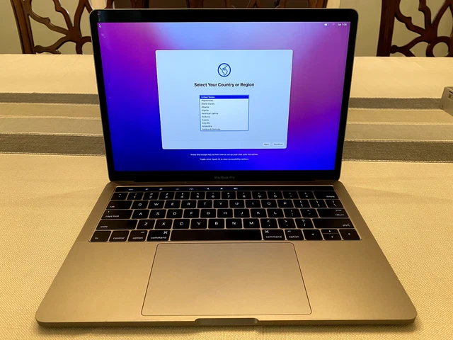APPLE MACBOOK PRO A1706 (fine 2016) computer portatile 13" i7 3,3 GHz ...