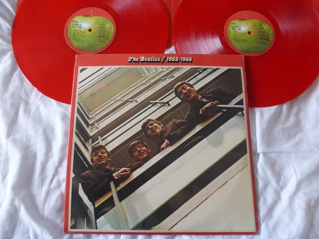 THE BEATLES - 1962-1966 (Red Vinyl) ,APPLE ,1978 ,PCSPR 717, VG+/M- £25 ...