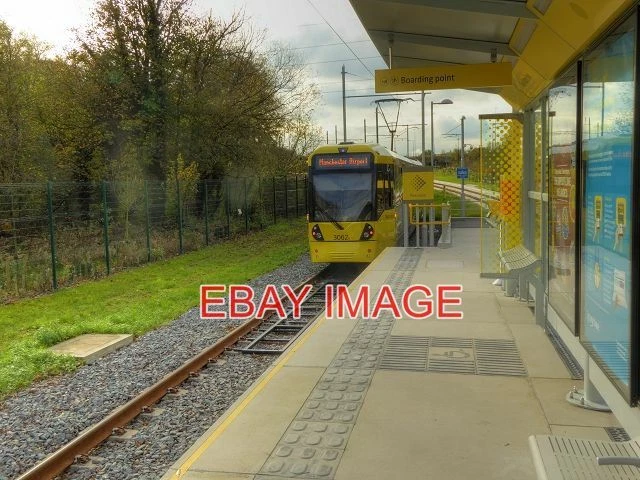 PHOTO METROLINK Tram Number 3062 Departs From The Outbound Platform At ...