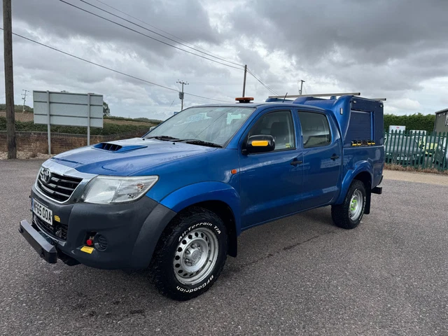 2015 TOYOTA HILUX Active D/Cab Pick Up 2.5 D-4D 4WD 144 UTILITY SPEC EX ...