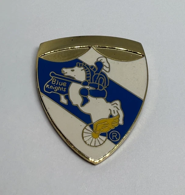 BLUE KNIGHTS LAW-ENFORCEMENT Police Motorcycle Club Crest Shield Lapel ...