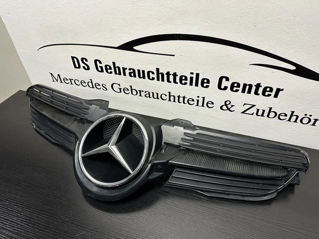 ORIG. MERCEDES SLK R171 Grill Kühlergrill Träger A1718880060 EUR 289,90 ...