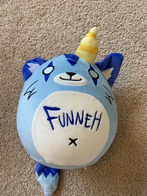 LIMITED EDITION KREW District It’s Funneh Mini Gold Plush Squishy £24. ...