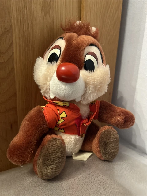 DISNEYLAND WALT DISNEY World Chip and Dale Chipmunk Plush Dale Red ...