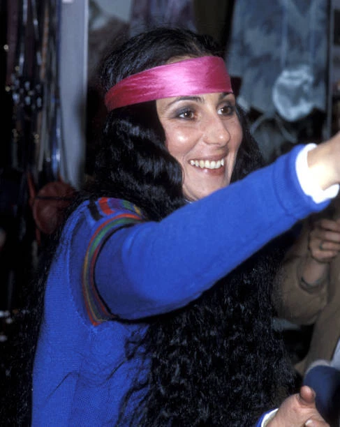 SINGER CHER ON December 21 1977 vacations in Aspen Colorado- Old Photo ...