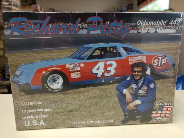 KIT MODÈLE JR Salvinos RPO1979D Richard Petty Oldsmobile 1979 442 EUR ...