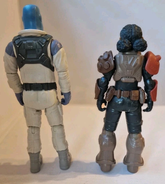 DISNEY PIXAR BUZZ Lightyear XL-01 Buzz Lightyear & Izzy Hawthorne ...