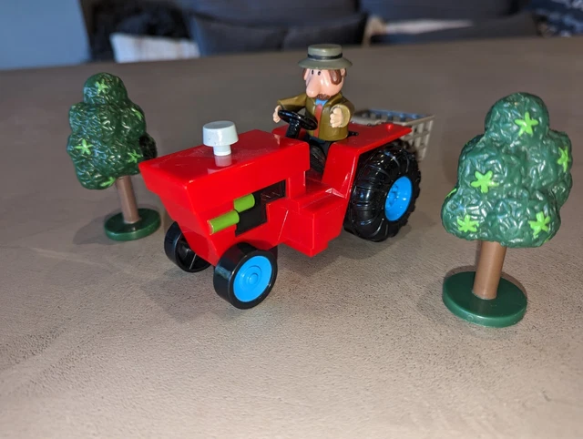 POSTMAN PAT - Alf Thompson’s FORDSON Major Tractor Toy Racing Champions ...
