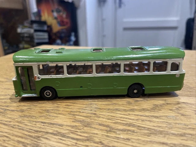 PIRATE MODELS LEYLAND Leopard Willowbrook 1:76 Scale Model Bus Kit ...