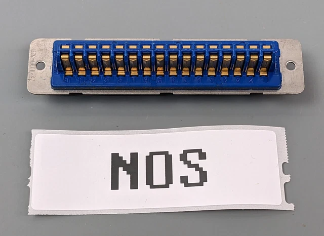 AMPHENOL 26-4100-32P 32-PIN Rack Panel Blue Plug Connector NOS ~ US ...