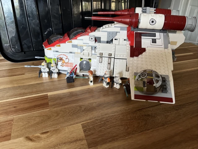 LEGO STAR WARS republic gunship 7676 +2xPilot Clones £75.00 - PicClick UK