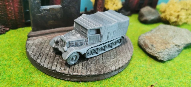 SD.KFZ 11 SEMI-CHAIN vehicle artillery tractor closed kit 1/87 1/72 £8. ...