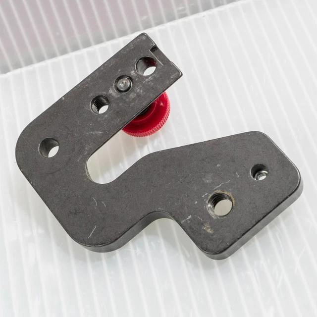 STROBOFRAME FLASH HALTERUNG Adapter (Metz Halterung) EUR 37,02 ...