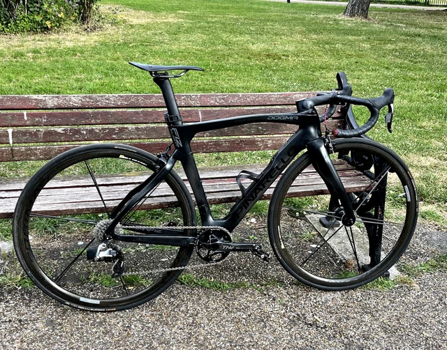 PINARELLO DOGMA F12 X-light 5.8kg THM, Corima, Campagnolo + spares £ ...