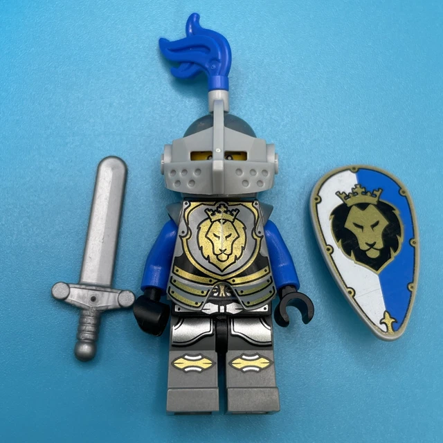 LEGO CASTLE KING'S Knight Armor Lion Head Minifigure 70404 EUR 27,76 ...