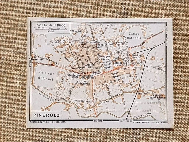 PIANTA O PIANTINA del 1923 La città di Pinerolo Piemonte T.C.I. EUR 12 ...