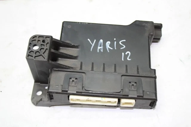 CONTROL UNIT COOLING air conditioning 88650-0D400 Toyota Yaris III P13 ...