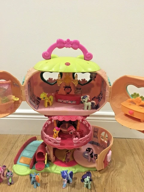 MY LITTLE PONY Ponyville Pinkie Pie's Balloon House, with 11 miniature ...
