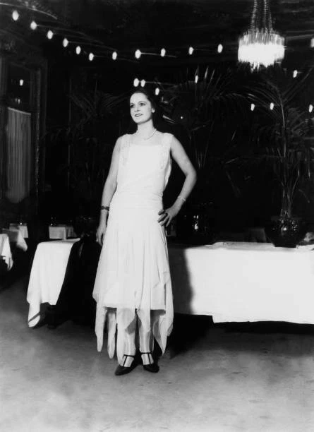 YVETTE LABROUSSE MISS France In 1930 Historic Old Photo EUR 6,28 ...