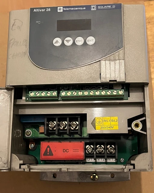 SCHNEIDER ELECTRIC TELEMECANIQUE Altivar 28 ATV28HU29M2 1.5KW £98.99 ...