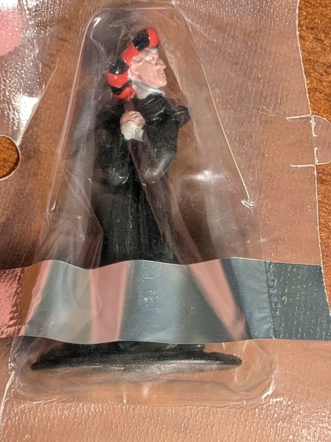 DISNEY HUNCHBACK OF Notre Dame Judge Claude Frollo Figure General Mills ...