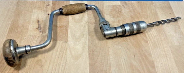 ANCIENNE CHIGNOLE, PERCEUSE a main, vilebrequin Peugeot Frères, mèche ...