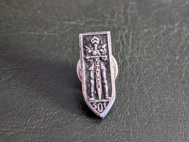 501ST RCC TANK Regiment Military Badge Pins Combat Knight Armor Epee £ ...