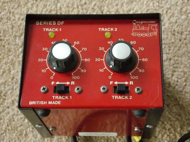 GAUGEMASTER TWIN TRACK Controller, MODEL DF, For OO/HO & N Gauge ...