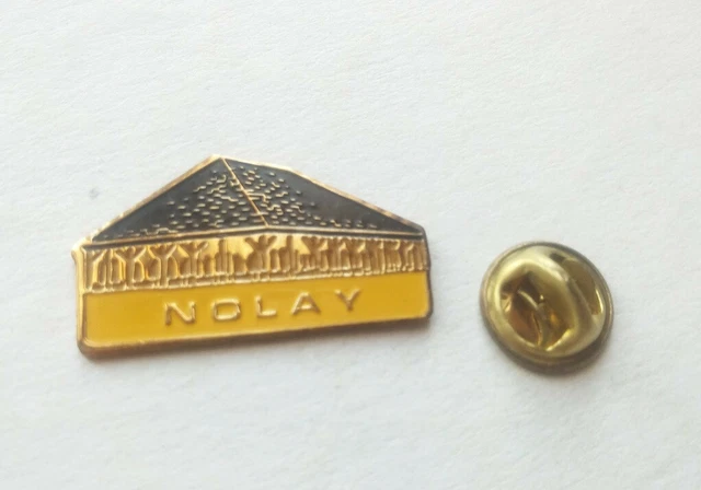 PIN'S NOLAY VILLE Côte D'Or Bourgogne France Pins Pin Badge EUR 5,90 ...