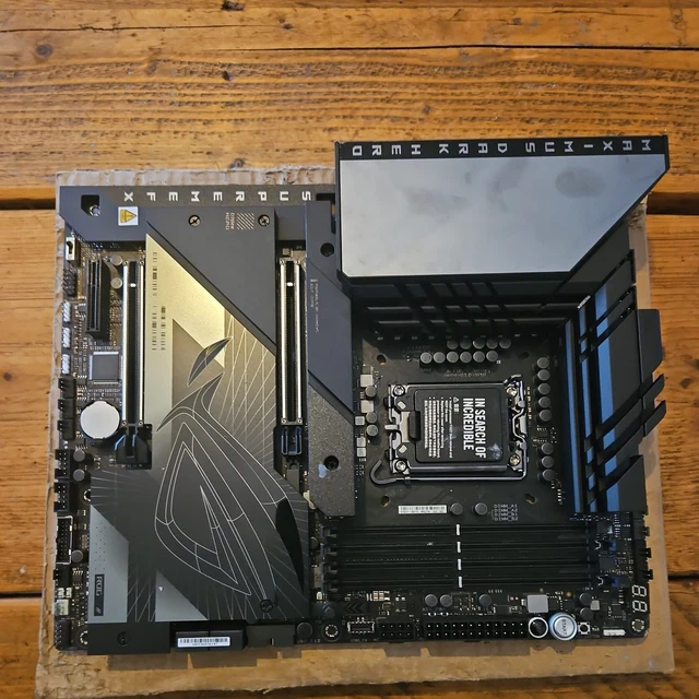 ASUS ROG MAXIMUS Z790 Dark Hero LGA 1700 ATX Intel Motherboard £343.28 ...