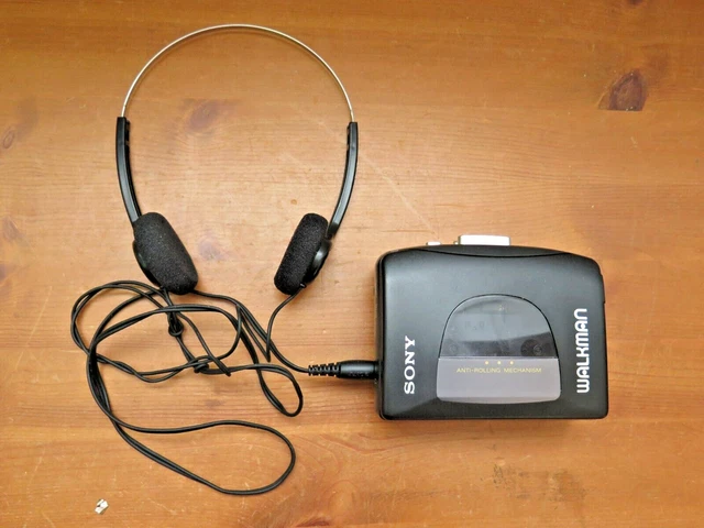 VINTAGE SONY WALKMAN WM-EX10 Cassette Player + MDR-006 Headphones $46. ...