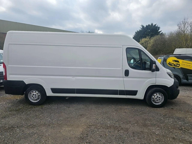 PEUGEOT BOXER 2.0 BlueHDi 335 Professional L3 H2 Euro 6 5dr Diesel ...