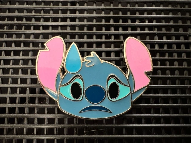 DISNEY TRADING PIN Stitch Nervous Sad Emoji Blitz Booster Lilo £8.79 ...