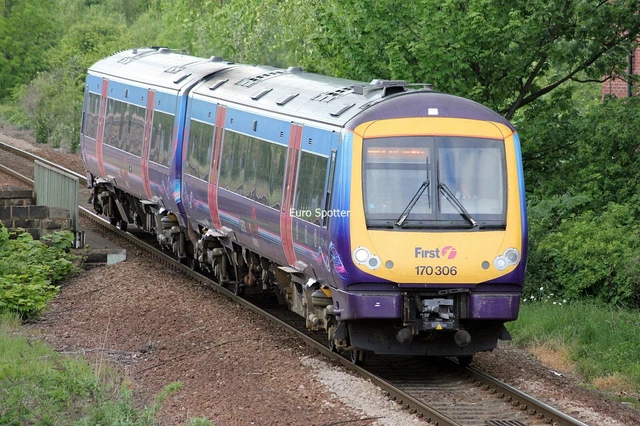 B191 35MM SLIDE First TPE Class 170 170306 @ Swinton (2) £3.54 ...