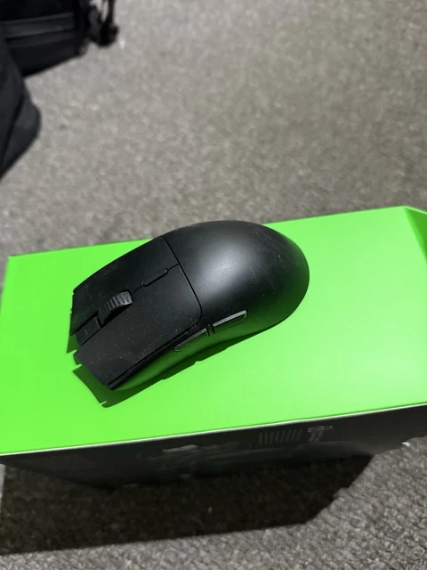 RAZER VIPER V3 Hyperspeed Wireless Optical Gaming Mouse Black £40.22 ...