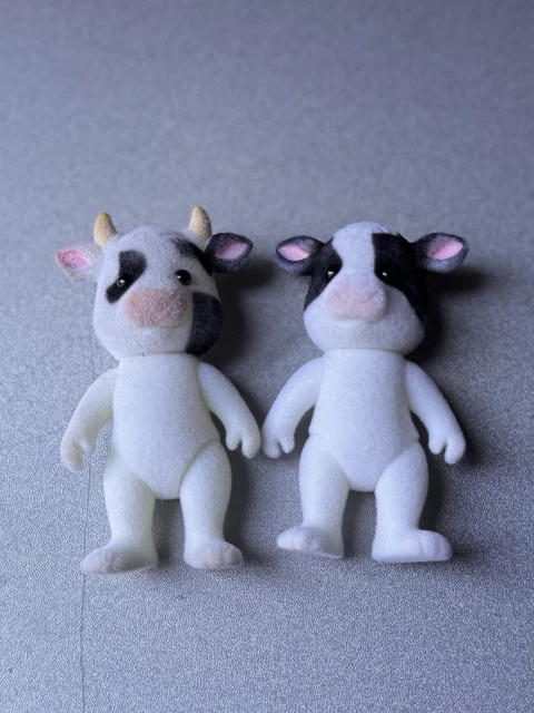 SYLVANIAN FAMILIES BUTTERCUP Friesian Cow Calico Critters Figures £8.99 ...